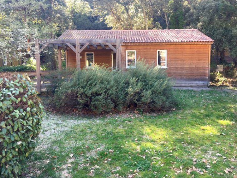 Camping naturiste domaine de Belezy en Provence - Libranoo