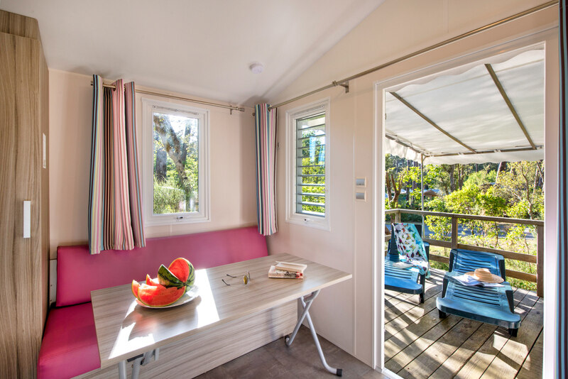 Camping naturiste domaine de Belezy en Provence - Libranoo